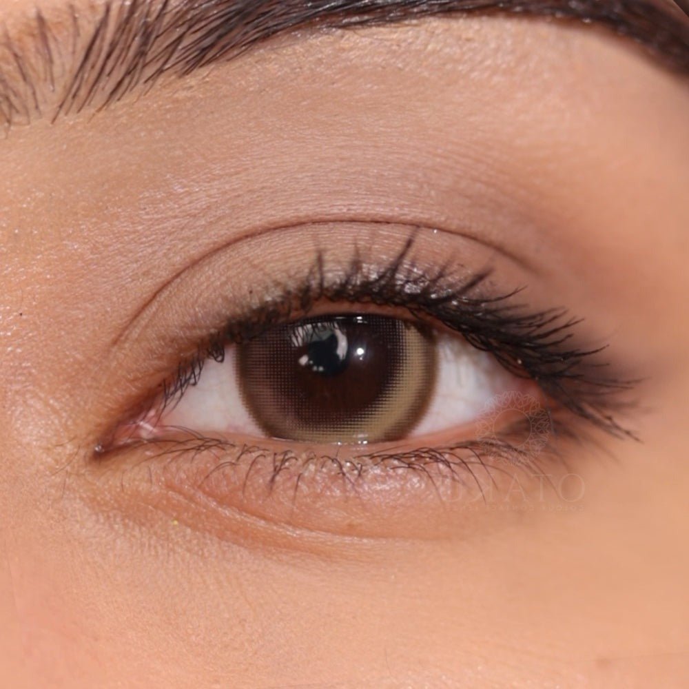 Otaku Smokey Moon – Bold Grey-Brown Contact Lenses with a Thick Limbal ...