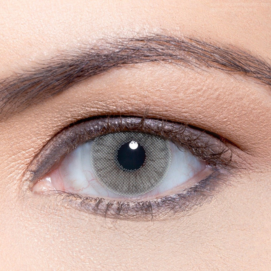 Solotica Colored Contact Lenses – Best Yearly Natural Contacts ...